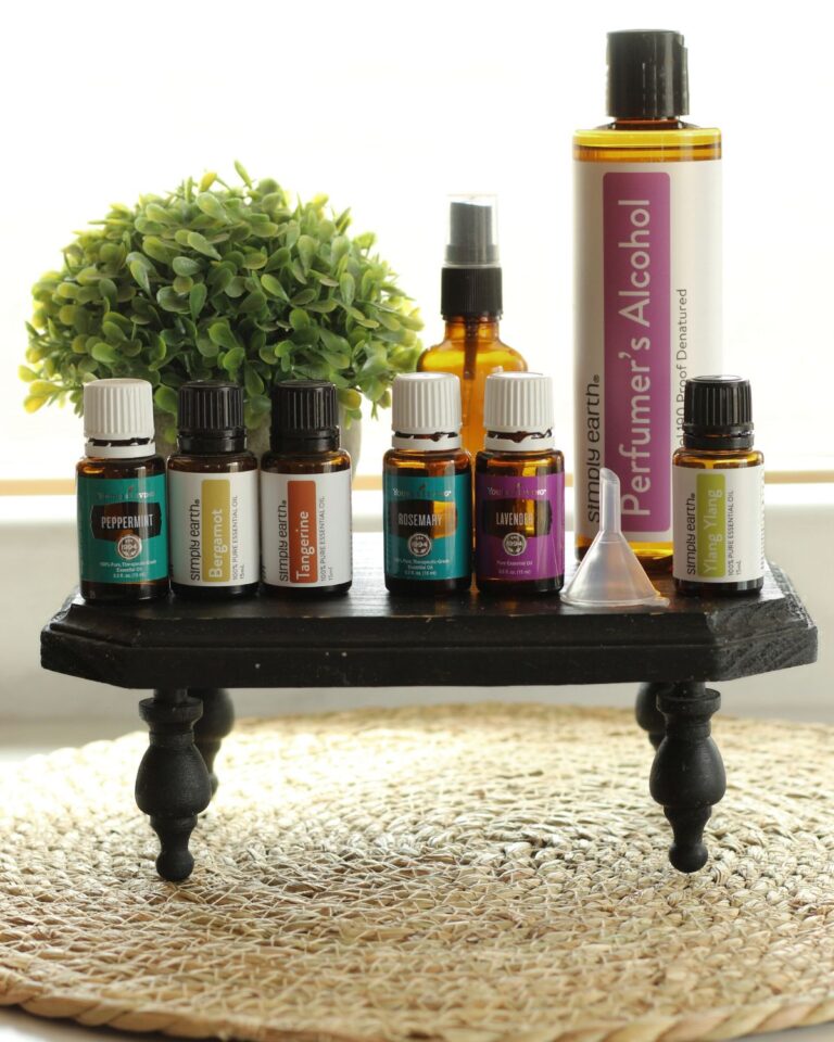 DIY PERFUME WITH ESSENTIAL OILS - EASY STEP BY STEP - Healthy Home from ...