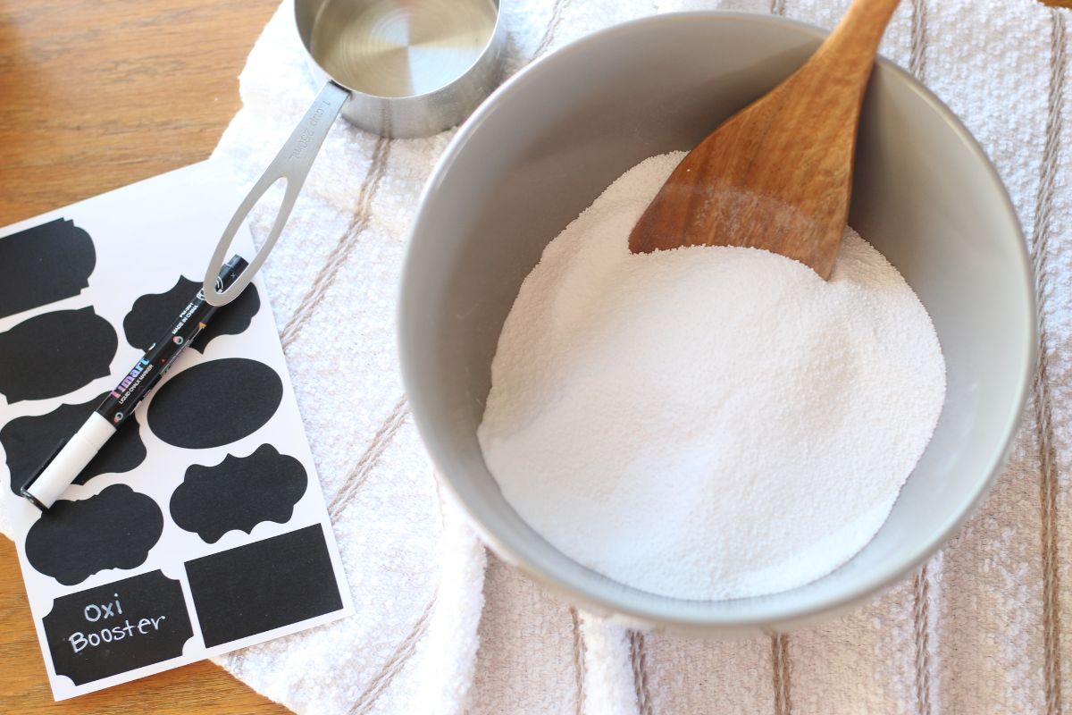 DIY NATURAL OXI BOOSTER | OXICLEAN ALTERNATIVE - Healthy Home from Scratch