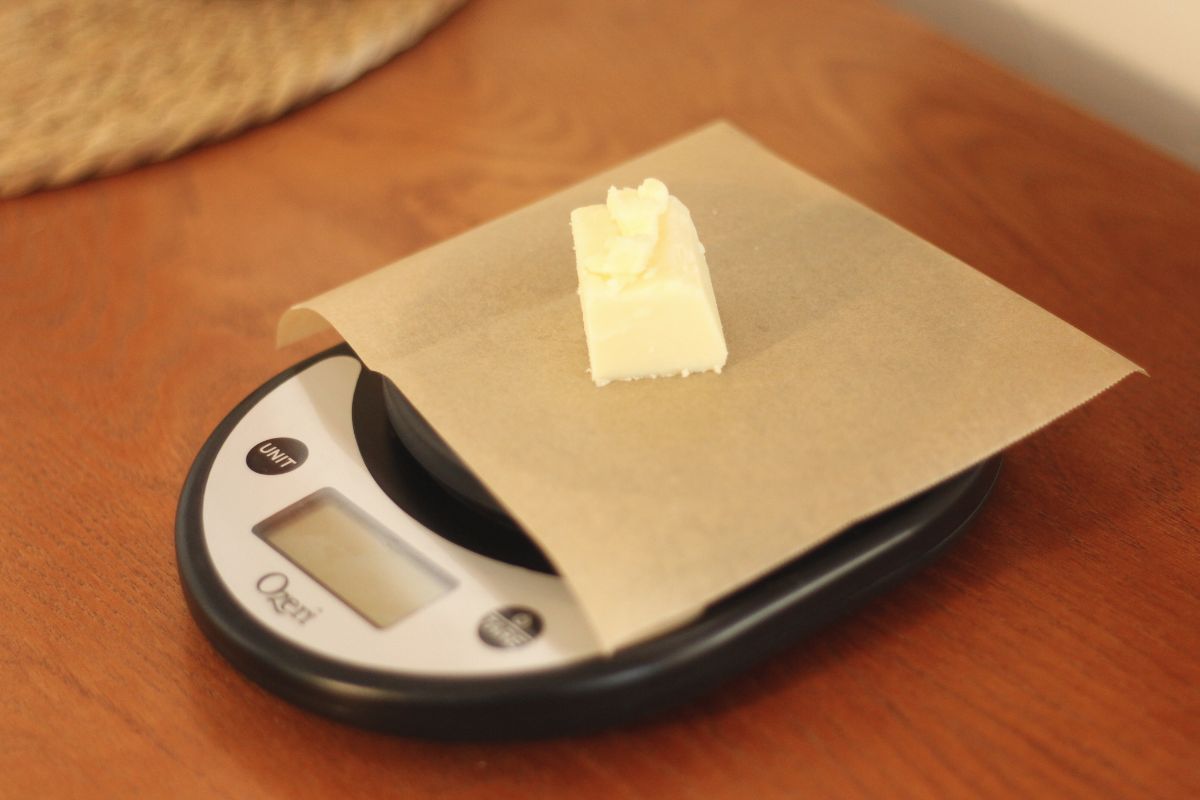 EASY HOMEMADE LOTION BARS: A SIMPLE DIY SKINCARE RECIPE - Healthy Home ...